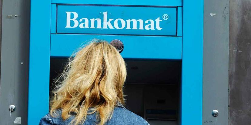 Pinsamt många stängda bankomater efter ägarskifte - Dagens PS